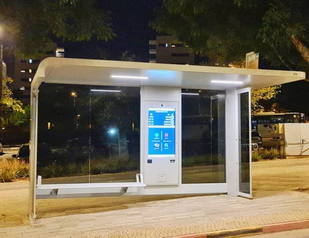 עיריית מודיעין מכבים רעות, Smart city bus stops